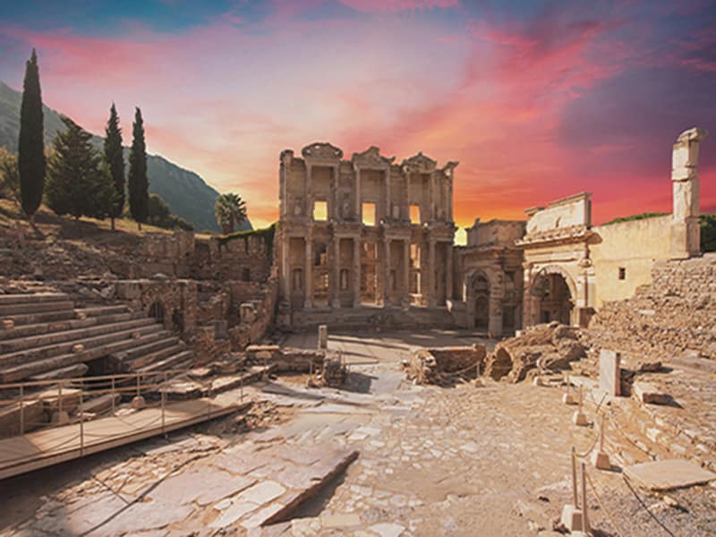 Ephesus night museum concert begins - Turkish Connextions