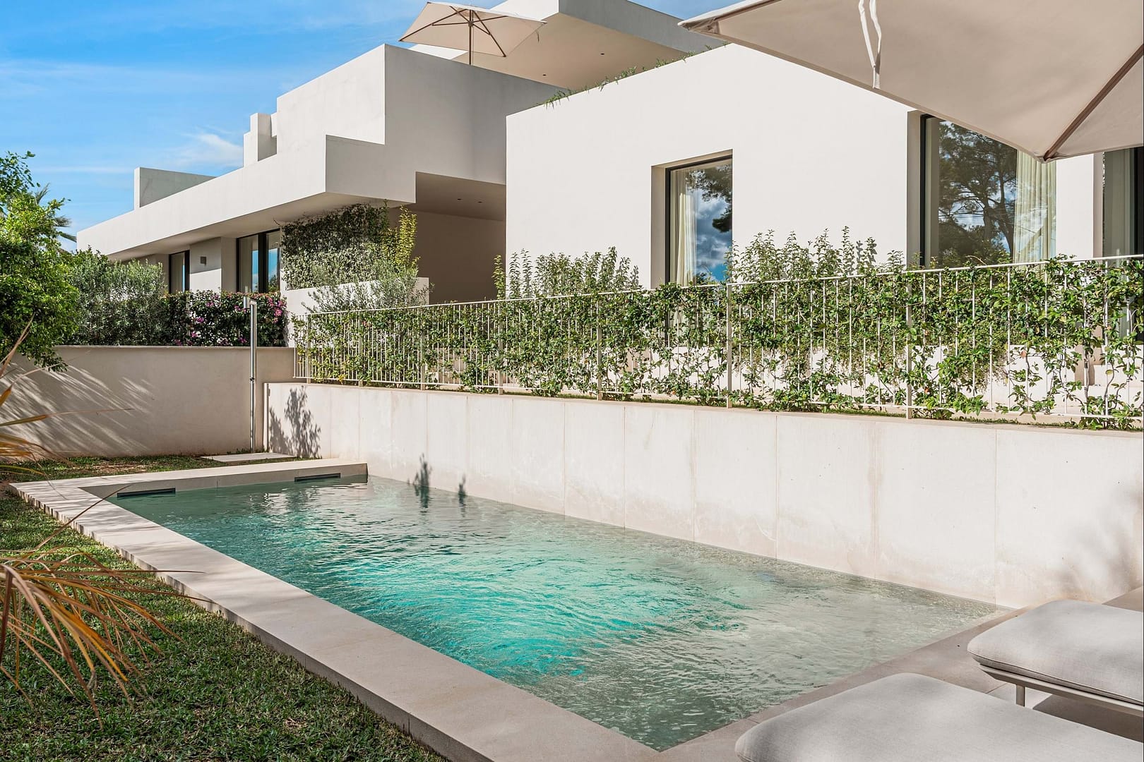 Nieuw gebouwde villa met twee zwembaden in Portals Nous