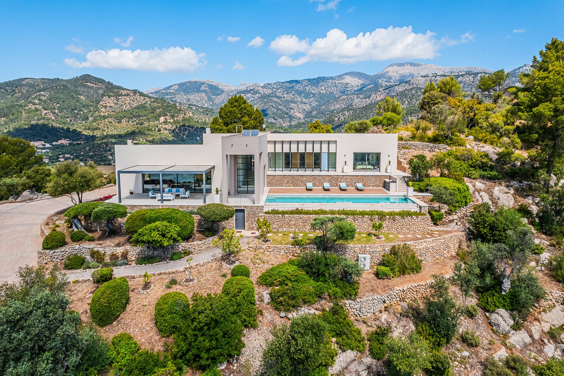 Luxury Villa Selva Mallorca - The AgencyRE Mallorca